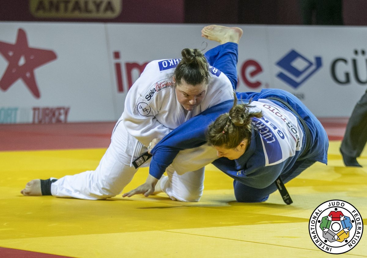 BATTLE OF THE RED BACK PATCHES IN THE FINAL BLOCK - European Judo Union