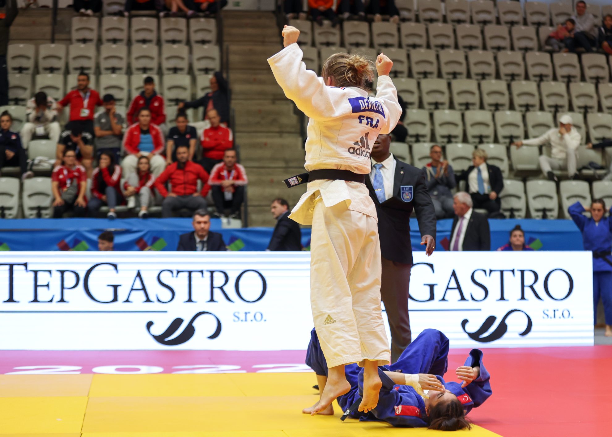 FRANCE RETAIN JUNIOR TITLE - European Judo Union