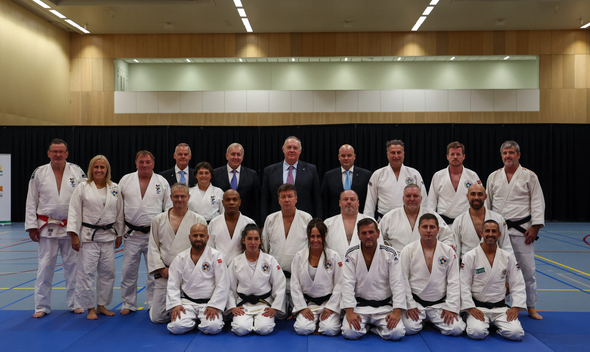 REFEREES PREPARE FOR JUNIOR EUROPEAN CHAMPIONSHIPS - European Judo Union