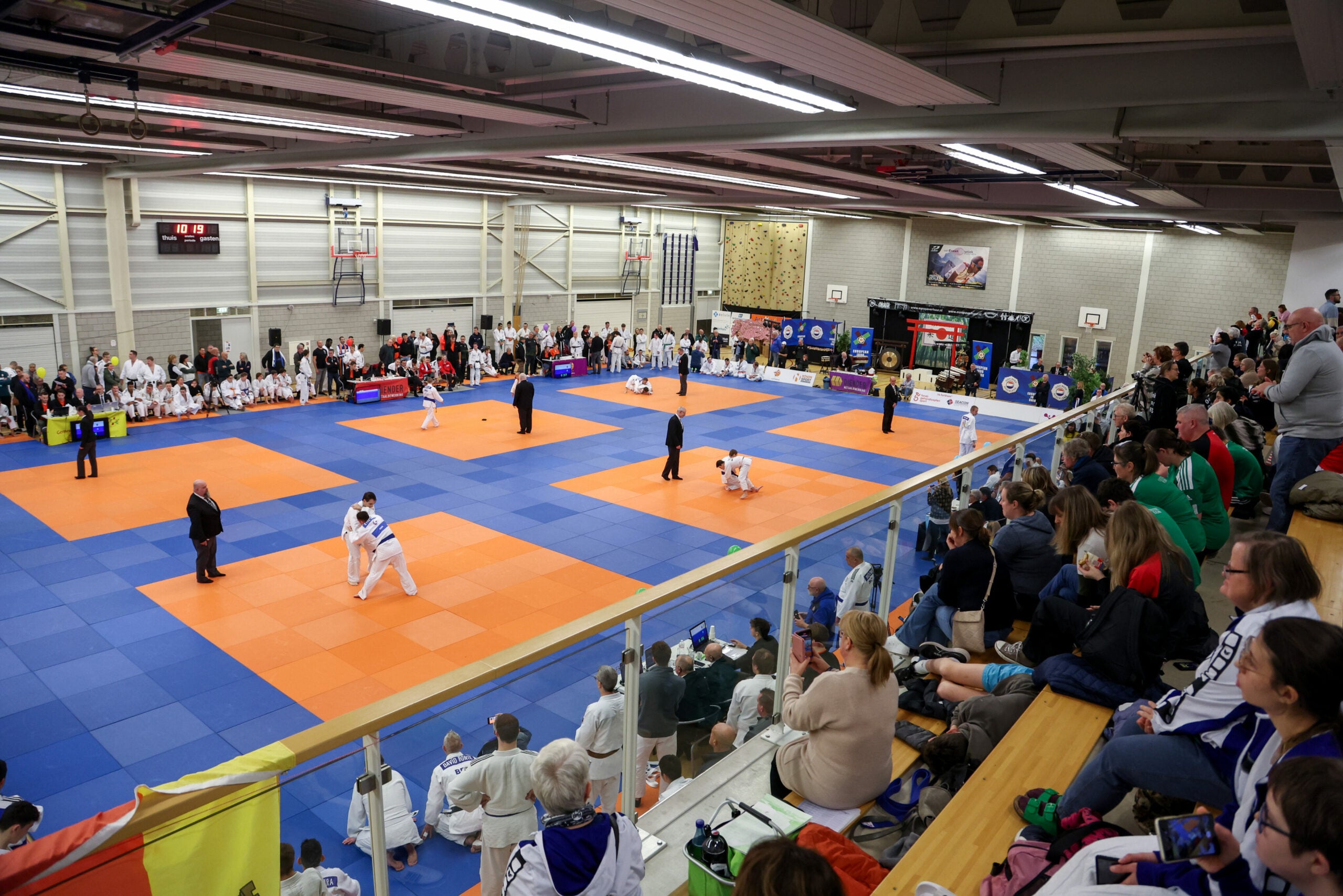 VENRAY TO HOST TWO IN ONE - European Judo Union